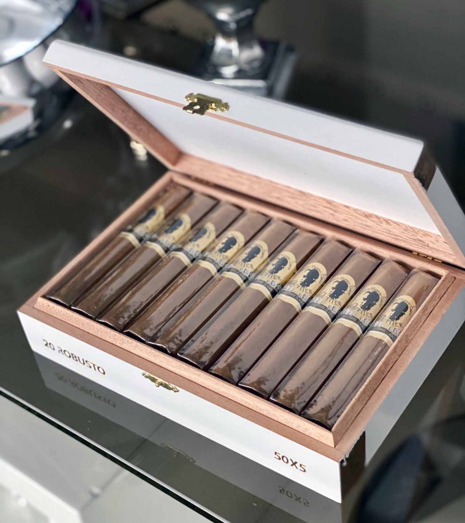 Outlier Cigars WisDom Robusto Box Of 20 – Outlier Cigars